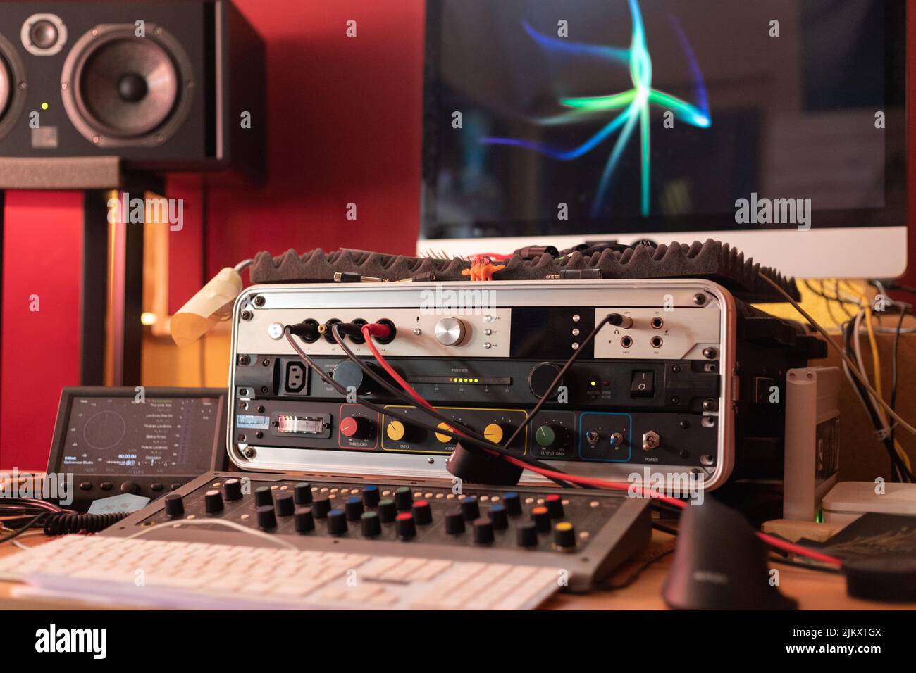 Studio audio equipment close hi-res stock photography and images - Alamy
