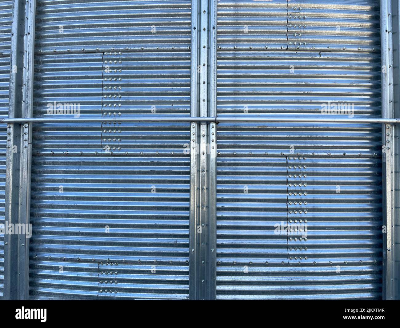 Burke County, Ga USA - 12 27 21: Industrial Silver Metal Silo steel ...