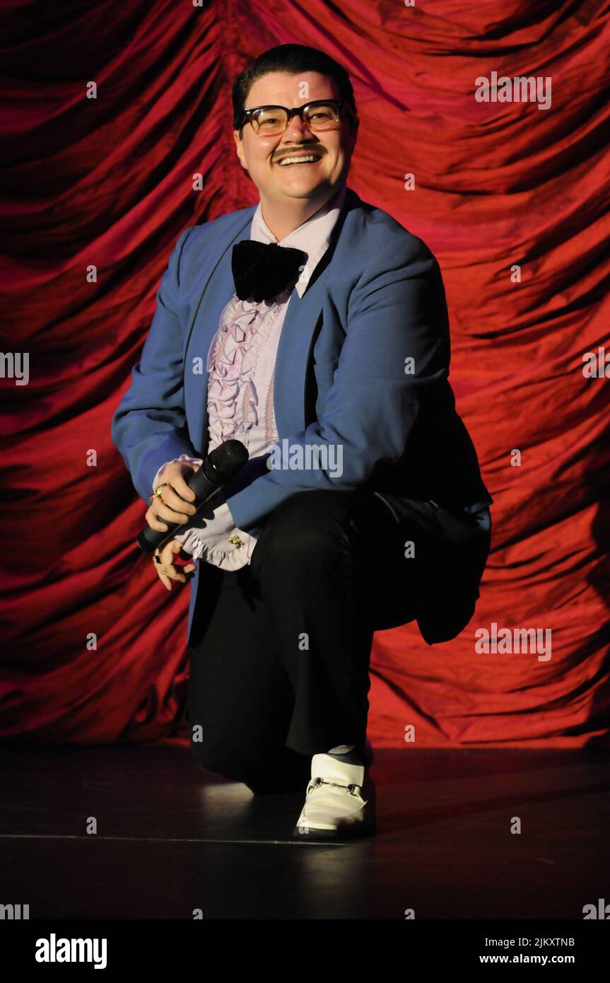 Urlesque show hi-res stock photography and images - Alamy