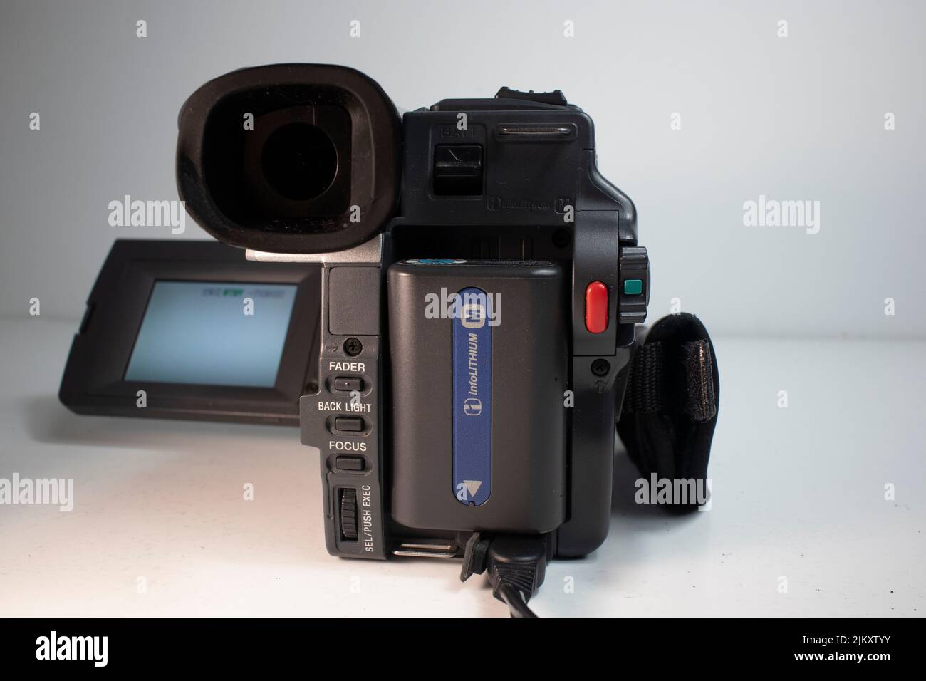 Augusta, Ga USA - 11 06 21: Vintage 2001 Sony TRV108 Handycam back ...