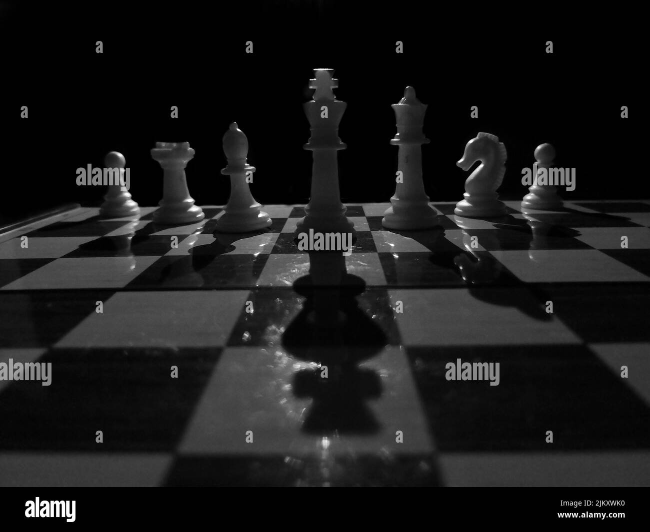 Chessboard black and white hi-res stock photography and images - Alamy
