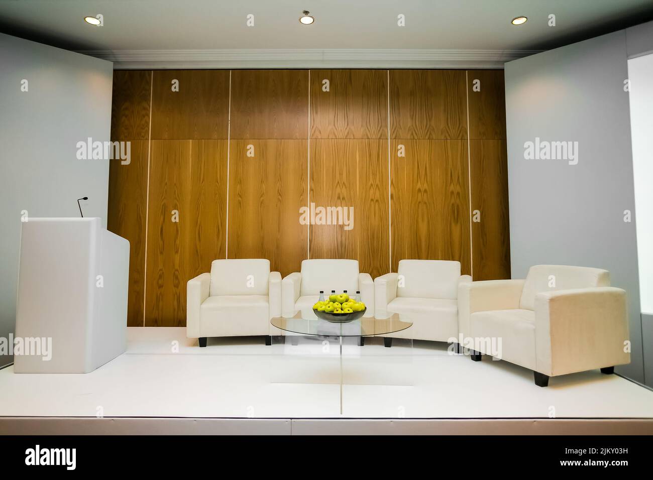 Stage furniture hi-res stock photography and images - Alamy