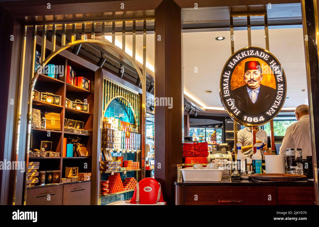 Café hakkizade hi-res stock photography and images - Alamy