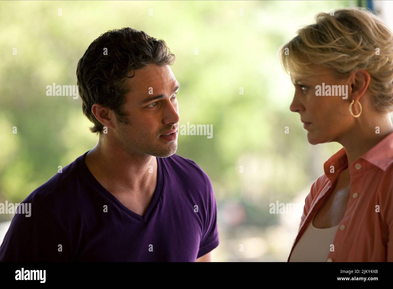 TAYLOR KINNEY, MARGUERITE MACINTYRE, THE VAMPIRE DIARIES : SEASON 2 ...