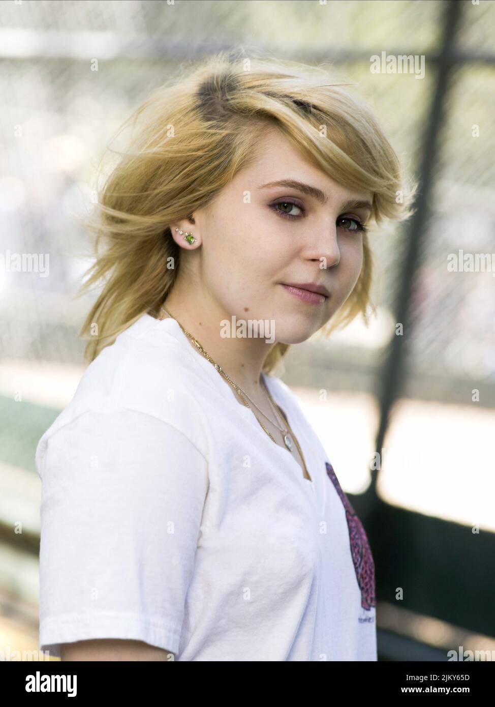 Mae whitman hi-res stock photography and images - Alamy