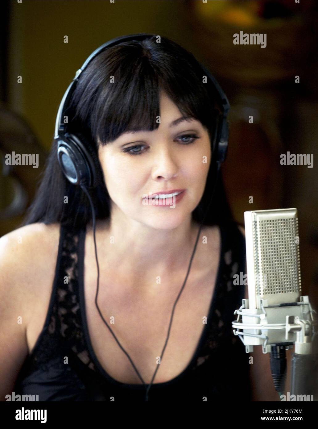 SHANNEN DOHERTY, GROWING THE BIG ONE, 2010 Stock Photo - Alamy