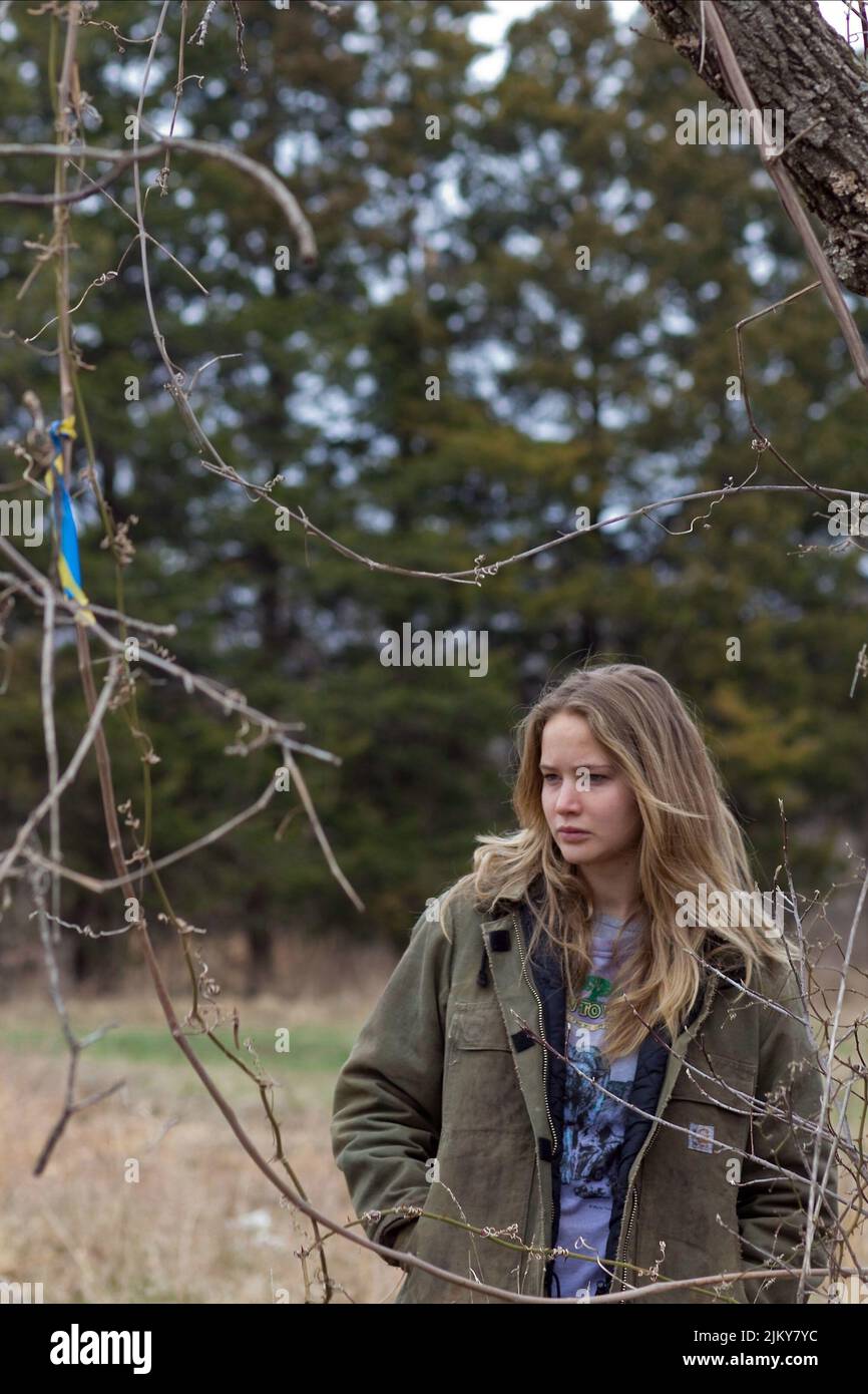 JENNIFER LAWRENCE, WINTER'S BONE, 2010 Stock Photo - Alamy