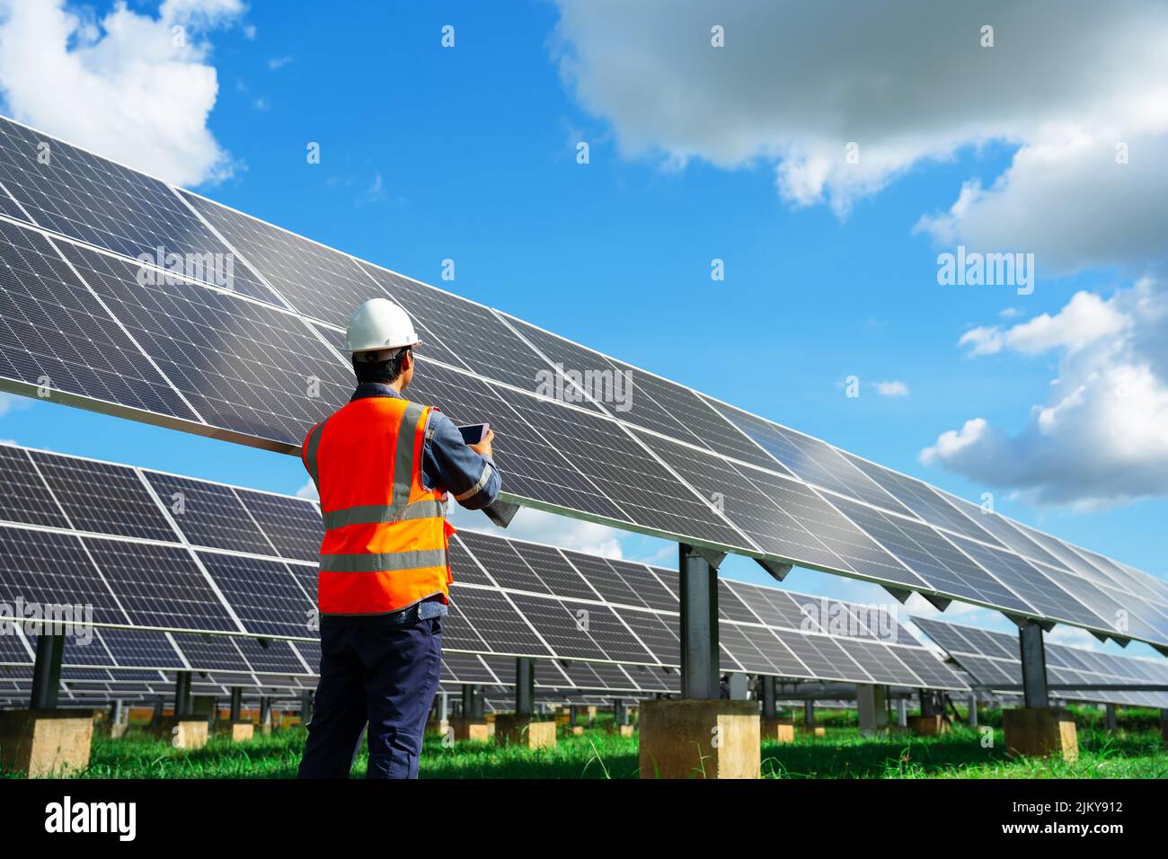 Technicians are checking the operation of the solar power plant ...