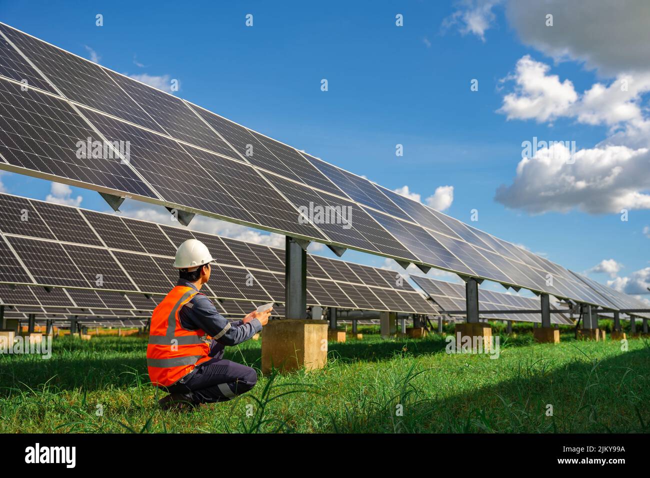 Technicians are checking the operation of the solar power plant ...