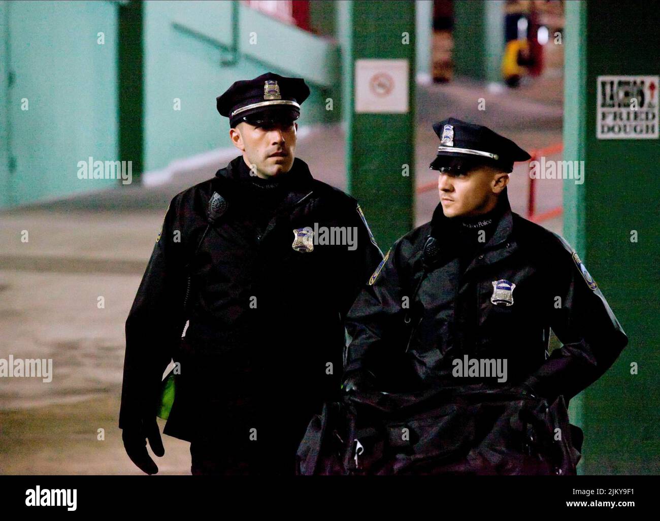 BEN AFFLECK, JEREMY RENNER, THE TOWN, 2010 Stock Photo - Alamy