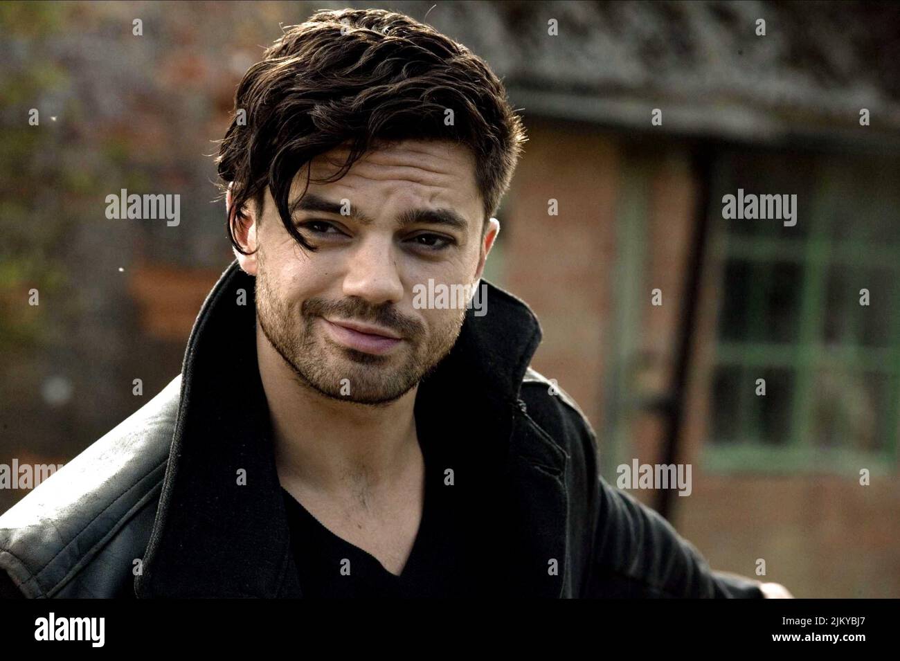 Banda De Irmaos Dominic Cooper