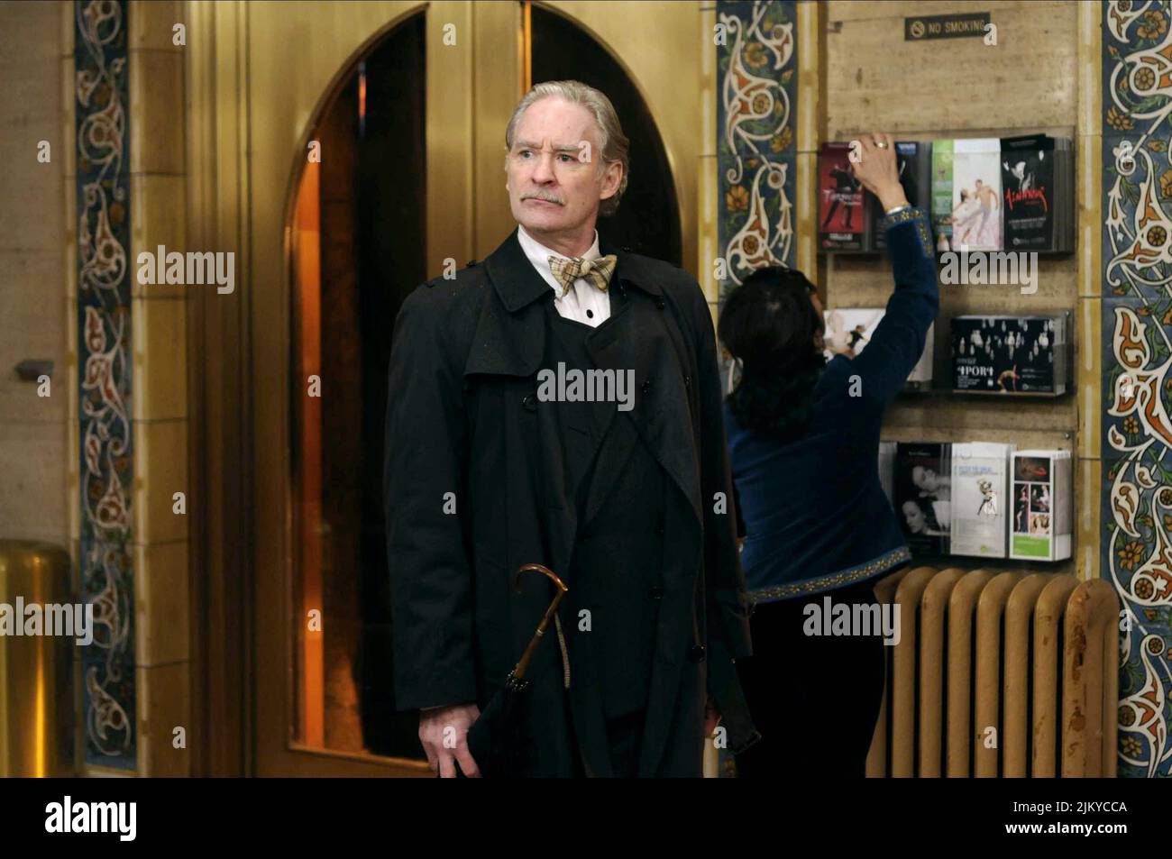 KEVIN KLINE, THE EXTRA MAN, 2010 Stock Photo - Alamy