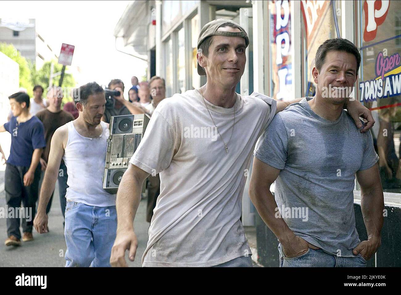 CHRISTIAN BALE, MARK WAHLBERG, THE FIGHTER, 2010 Stock Photo - Alamy
