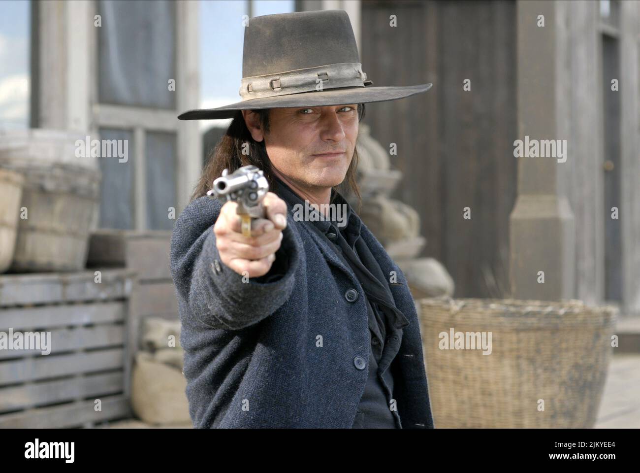 Gunless hi-res stock photography and images - Alamy