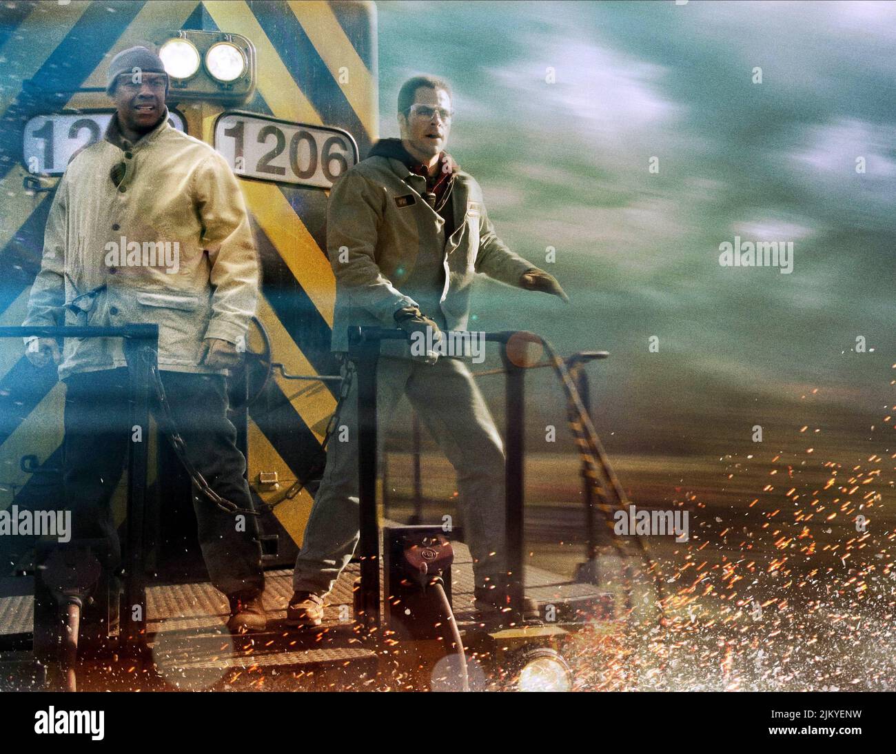 DENZEL WASHINGTON, CHRIS PINE, UNSTOPPABLE, 2010 Stock Photo - Alamy
