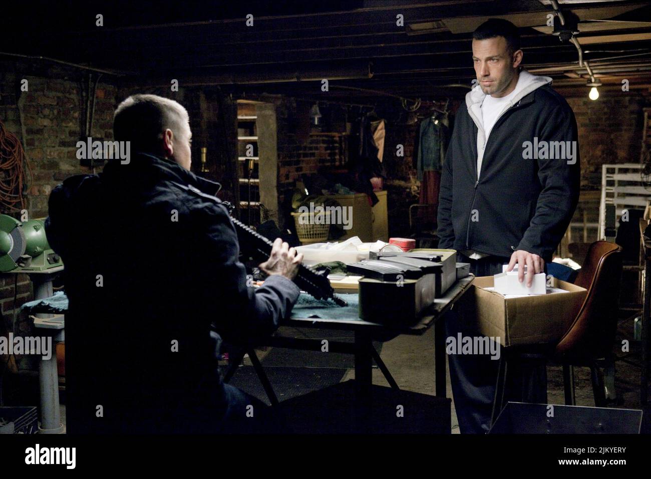 JEREMY RENNER, BEN AFFLECK, THE TOWN, 2010 Stock Photo - Alamy