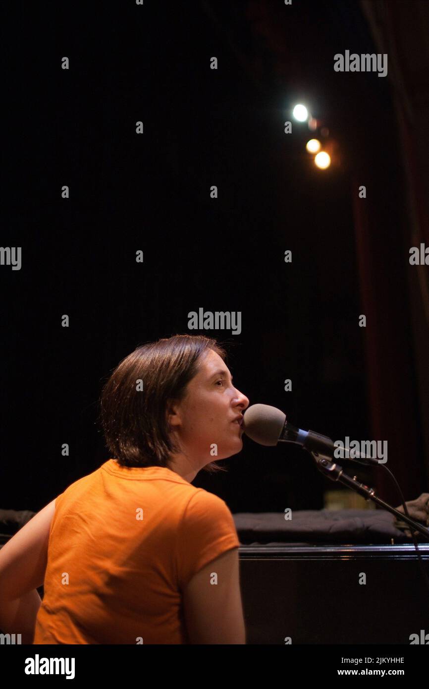 Claudia gonson hi-res stock photography and images - Alamy