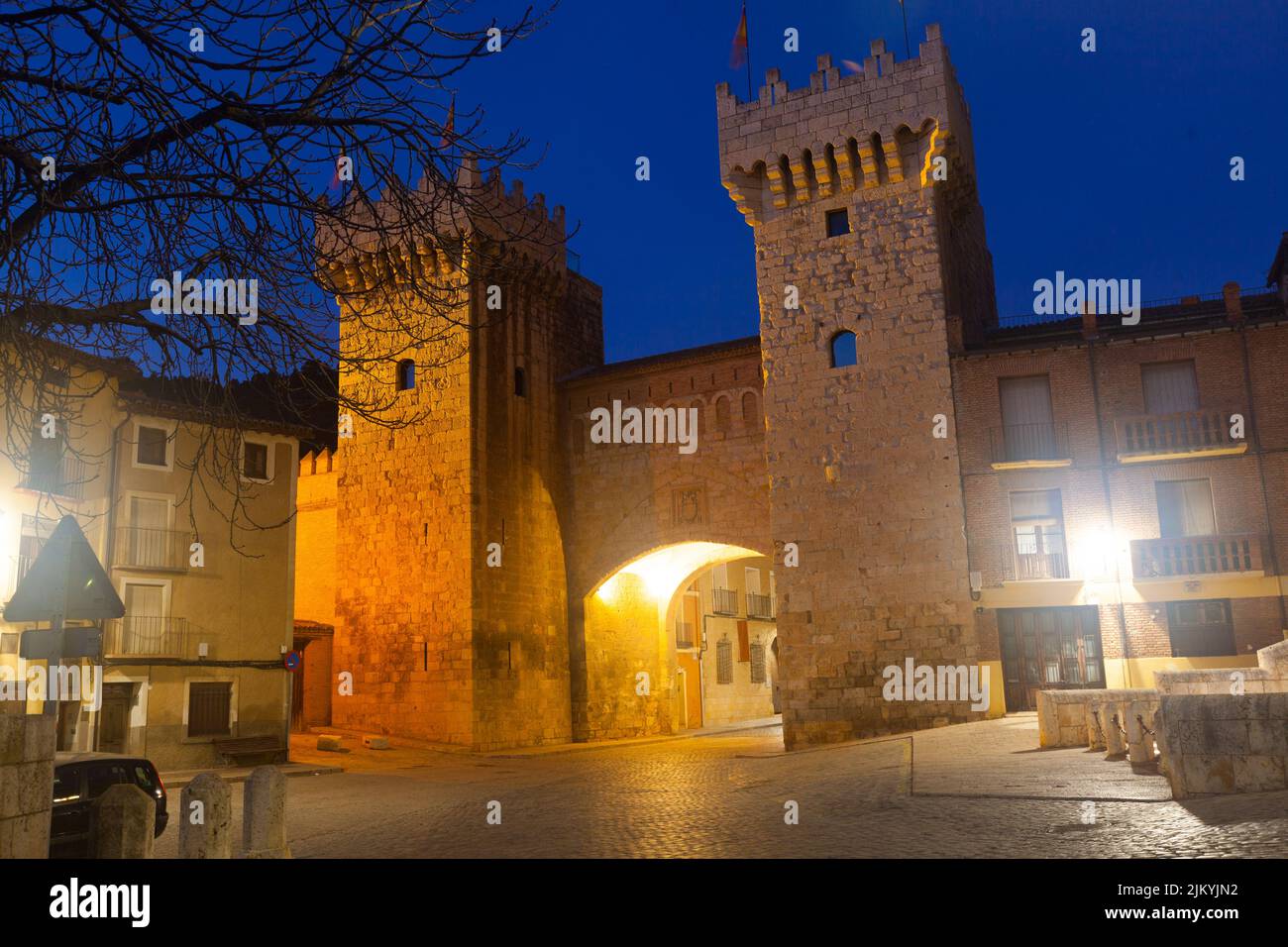 Night view of gate Puerta Baja in Daroca Stock Photo - Alamy