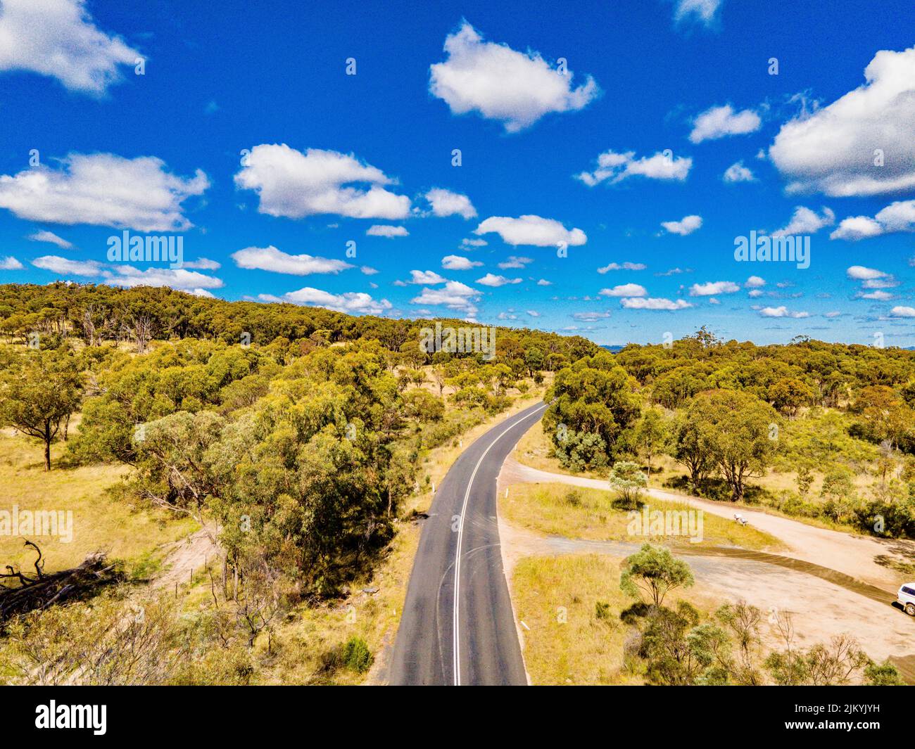Beautiful sunny view road hi-res stock photography and images - Alamy