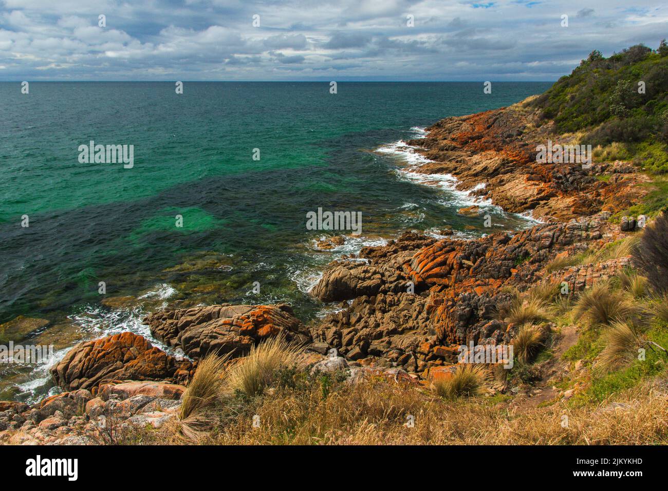Ocean contrast hi-res stock photography and images - Alamy