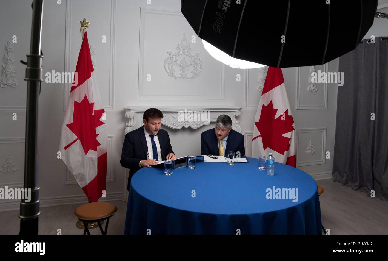 Conservative leadership candidates Roman Baber (left) and Scott ...