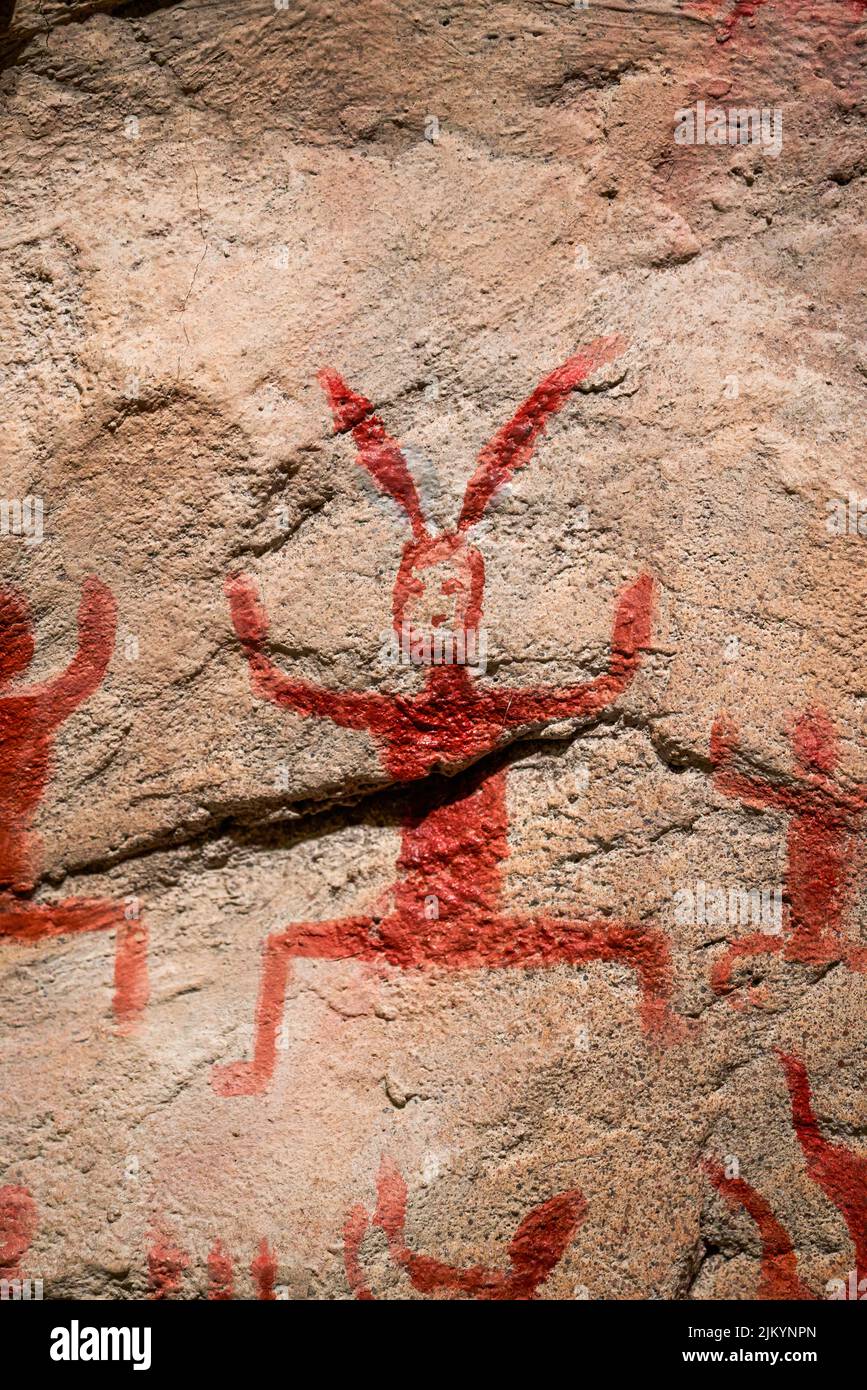 Huashan rock murals in Guangxi, China Stock Photo - Alamy