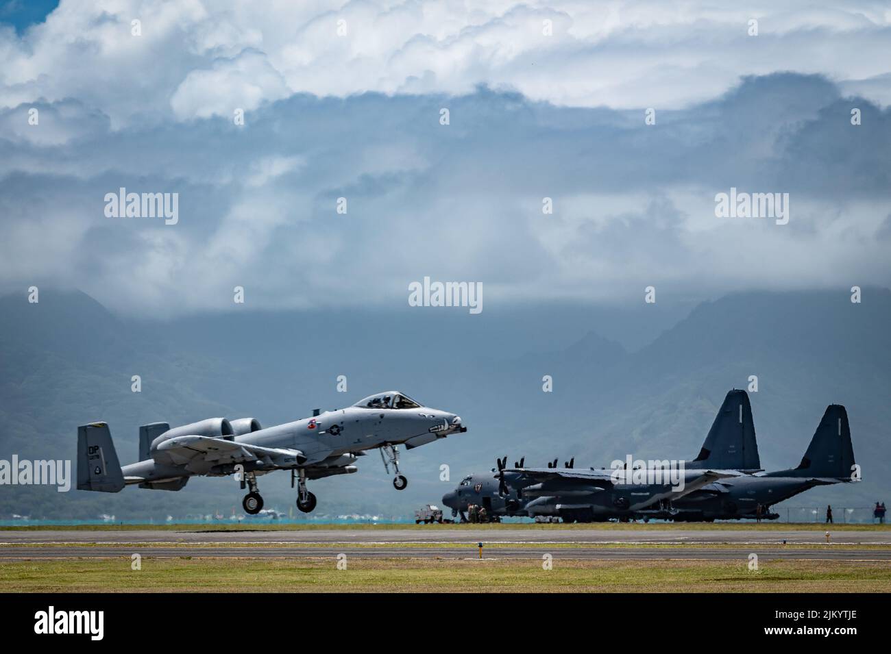 More than 200 Airmen and 10 A-10 Thunderbolt II Warthogs from the 924th ...