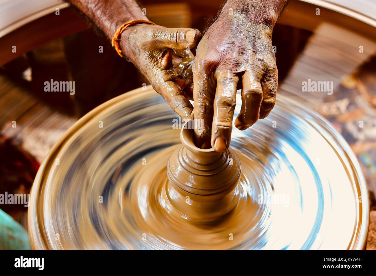 Pottery wheel artist india hi-res stock photography and images - Alamy
