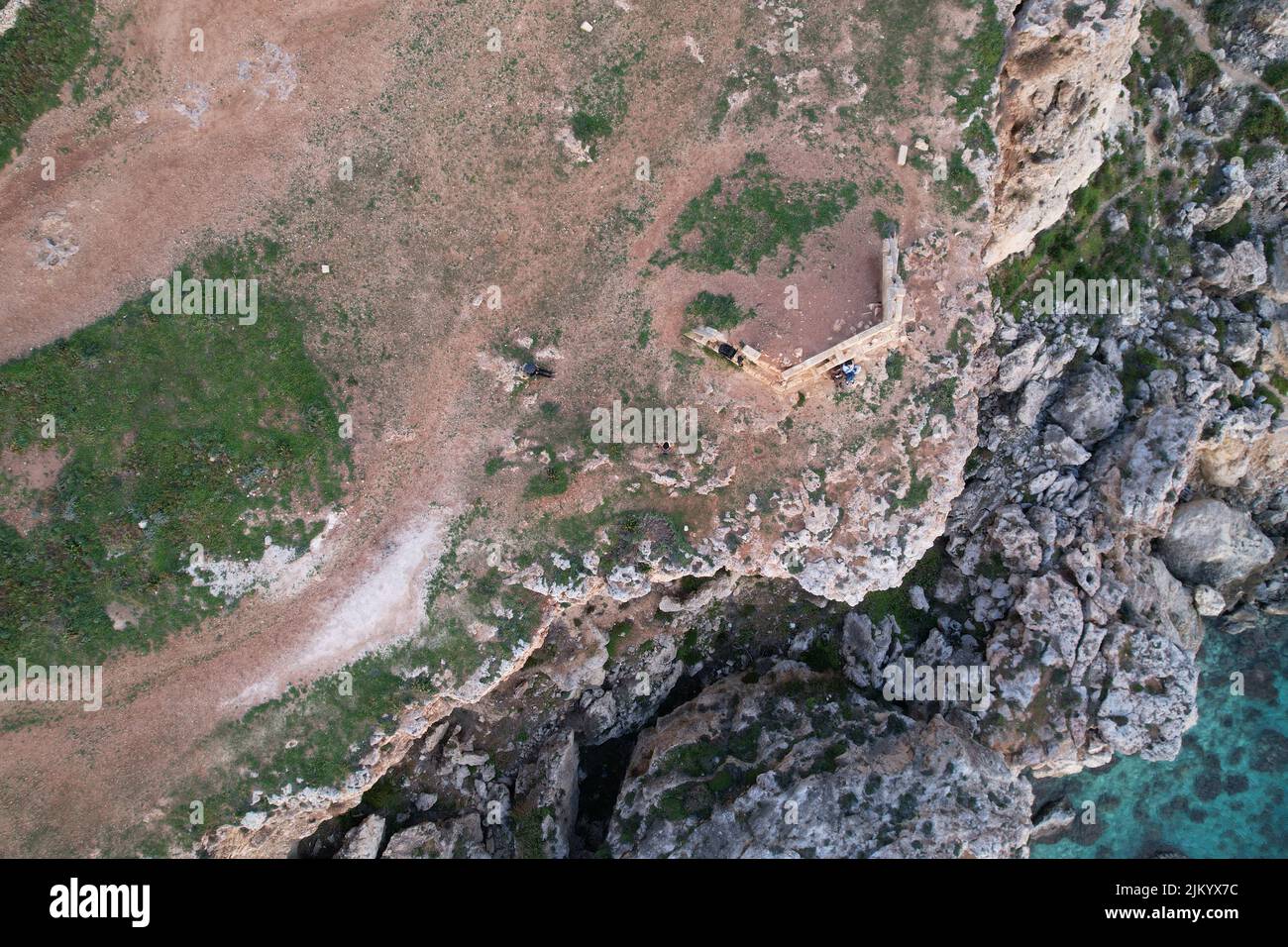 Cliff grass hi-res stock photography and images - Alamy