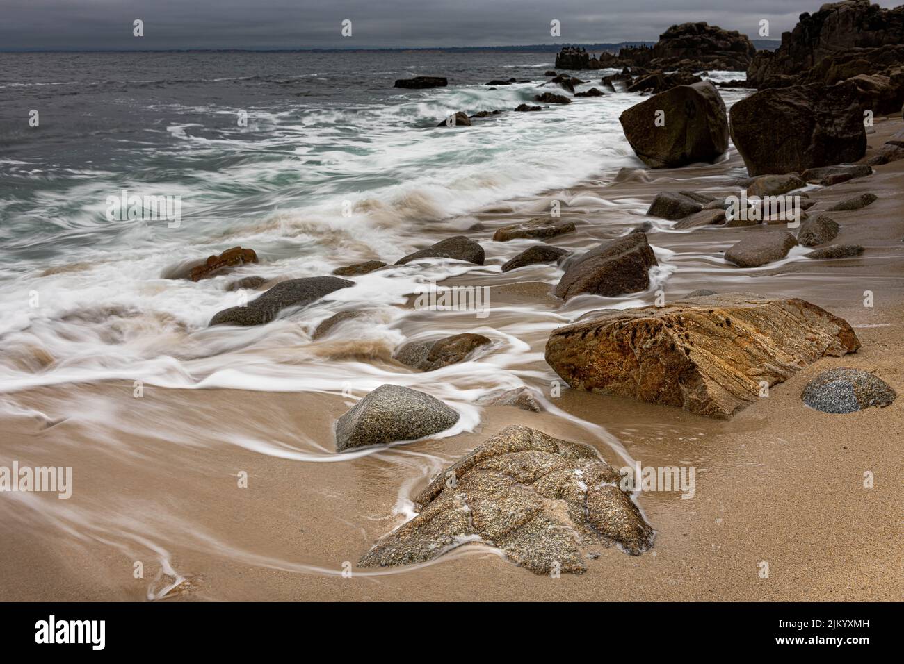 Long exposure seascape rocky hi-res stock photography and images - Alamy
