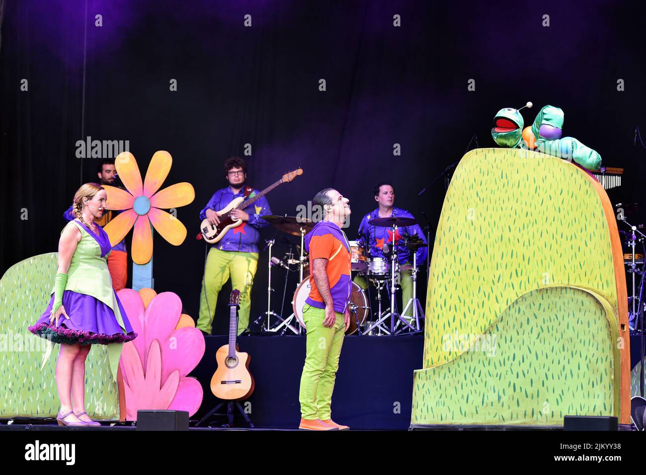 Little dragon band hi-res stock photography and images - Alamy