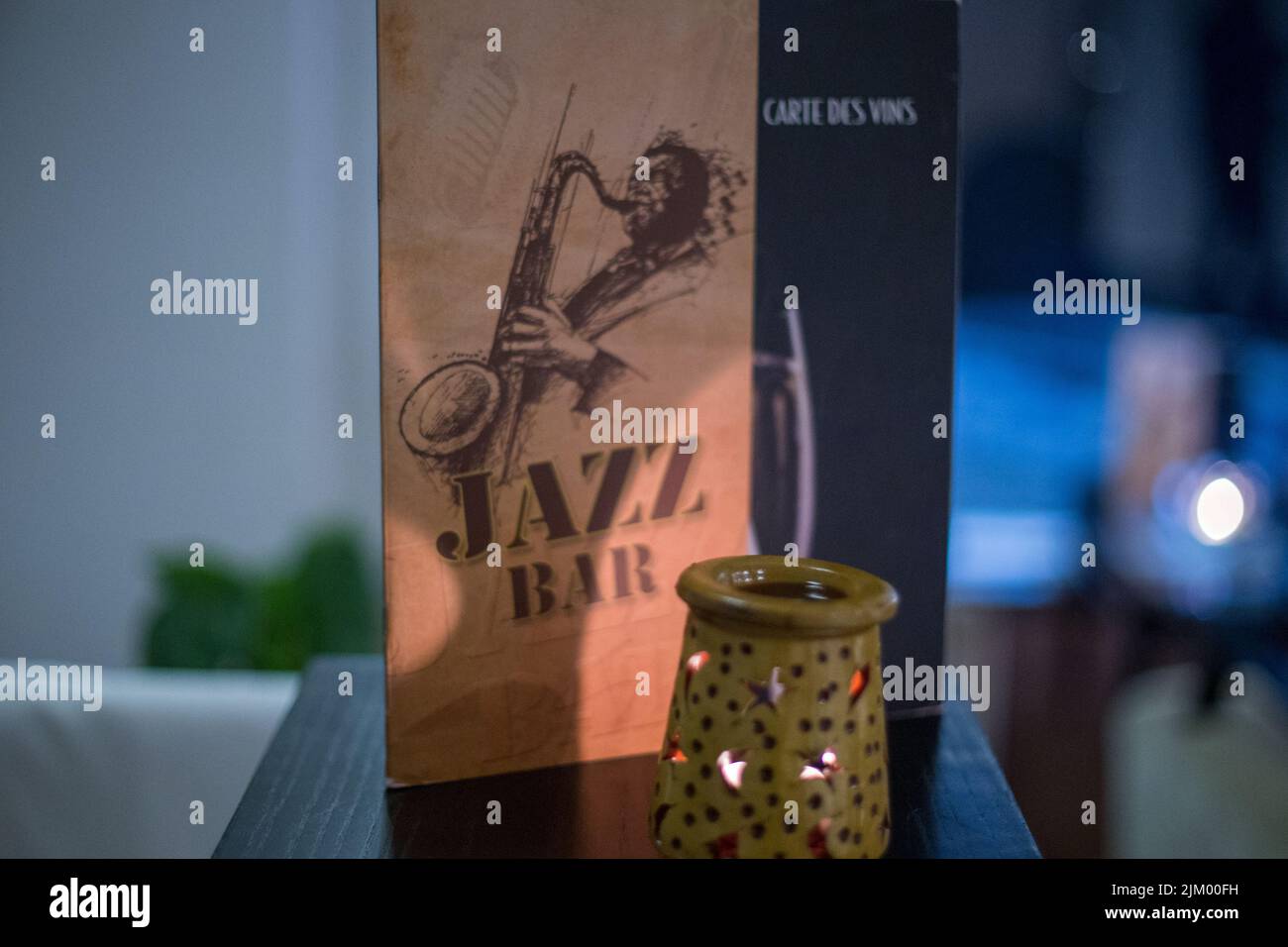 Jazz bar interior hi-res stock photography and images - Alamy