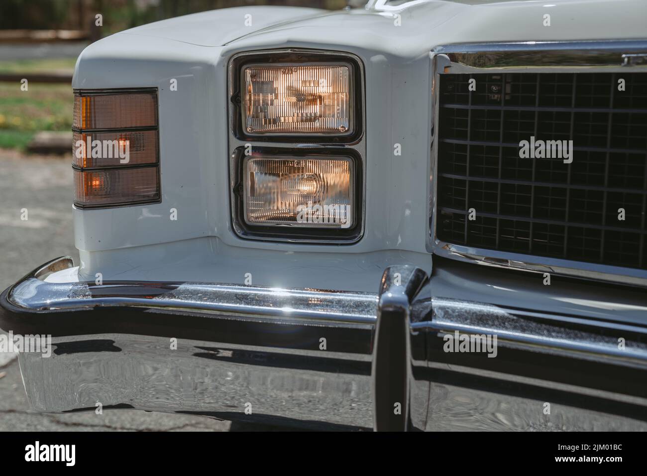 White ranchero hi-res stock photography and images - Alamy