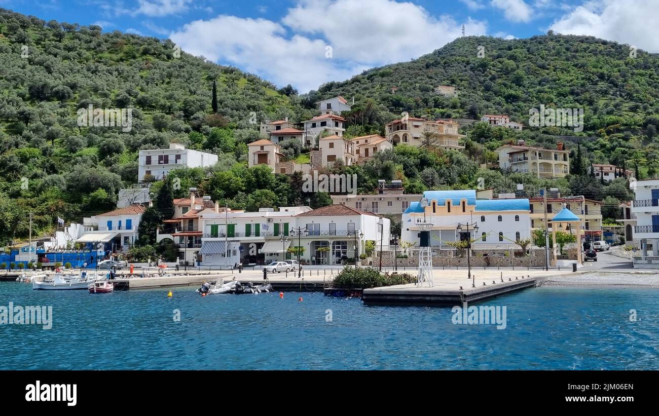 The beautiful sunny coast of Tyros, Peloponnese, Greece Stock Photo - Alamy