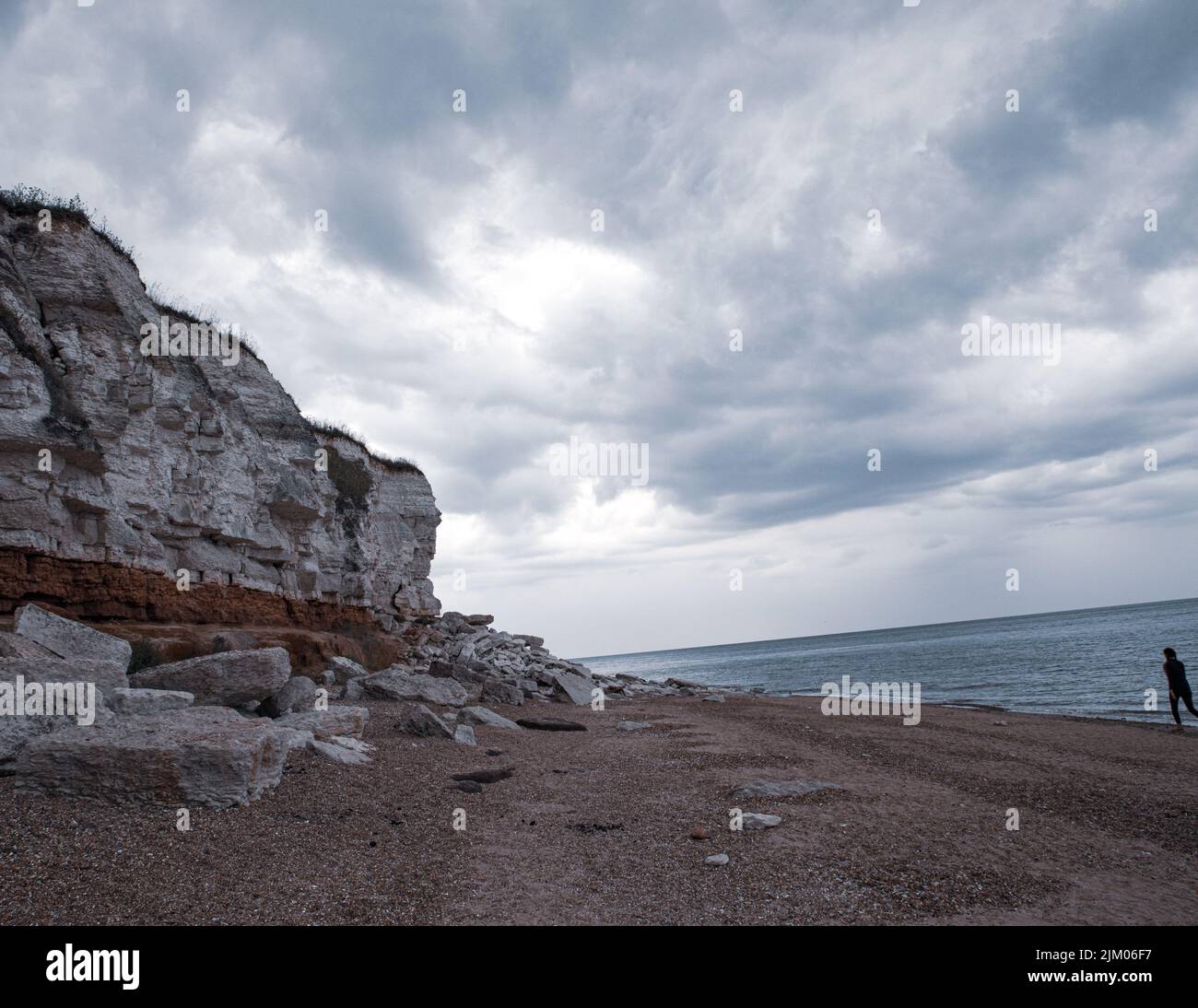 Old hunstanton cliffs hi-res stock photography and images - Alamy