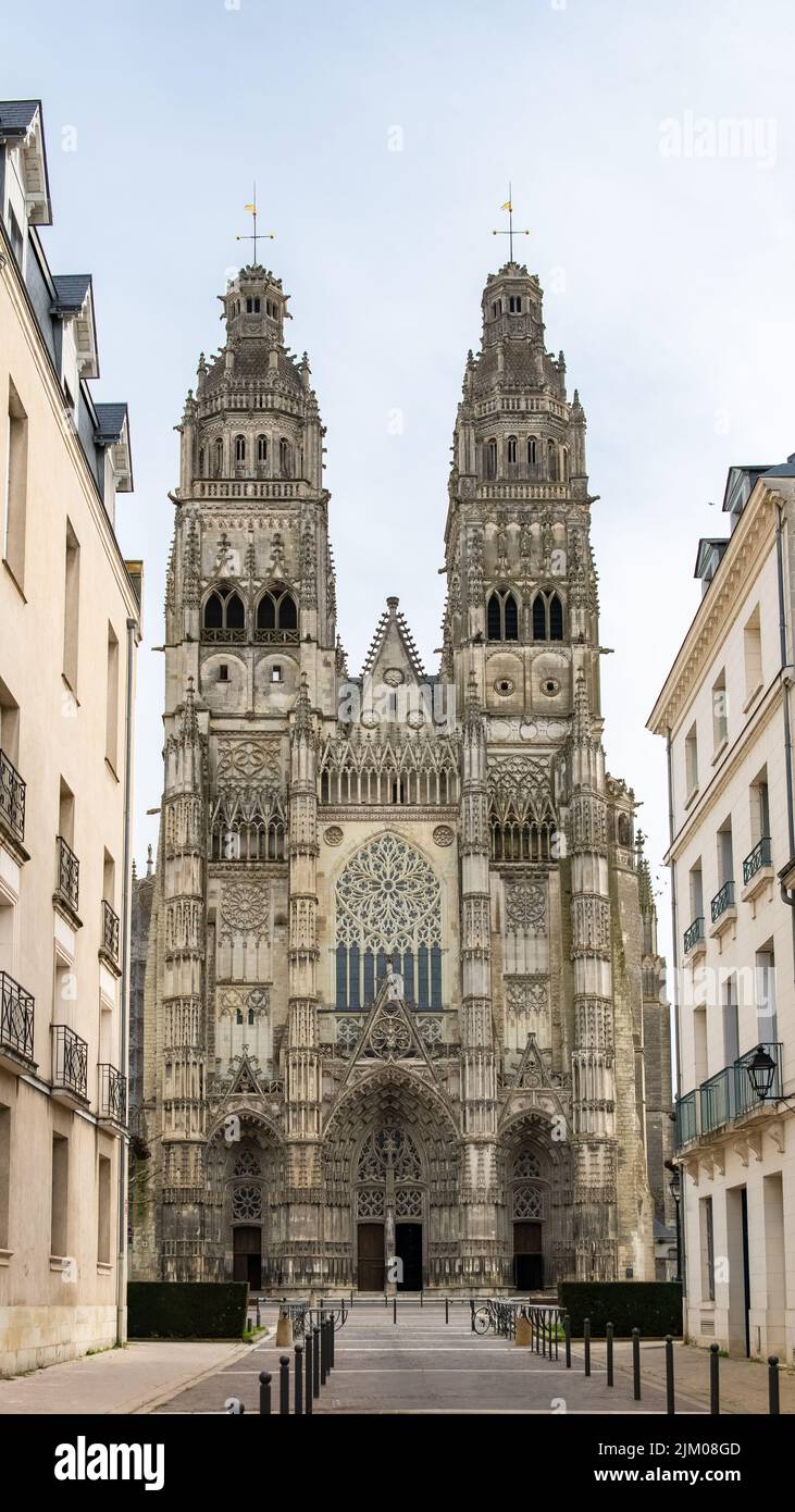 Tours, beautiful french city, the gothic cathedral Stock Photo - Alamy