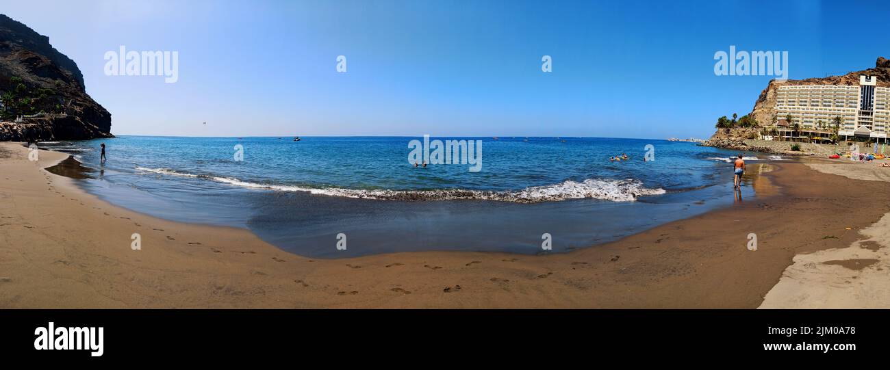 Sandy panoramic hi-res stock photography and images - Alamy