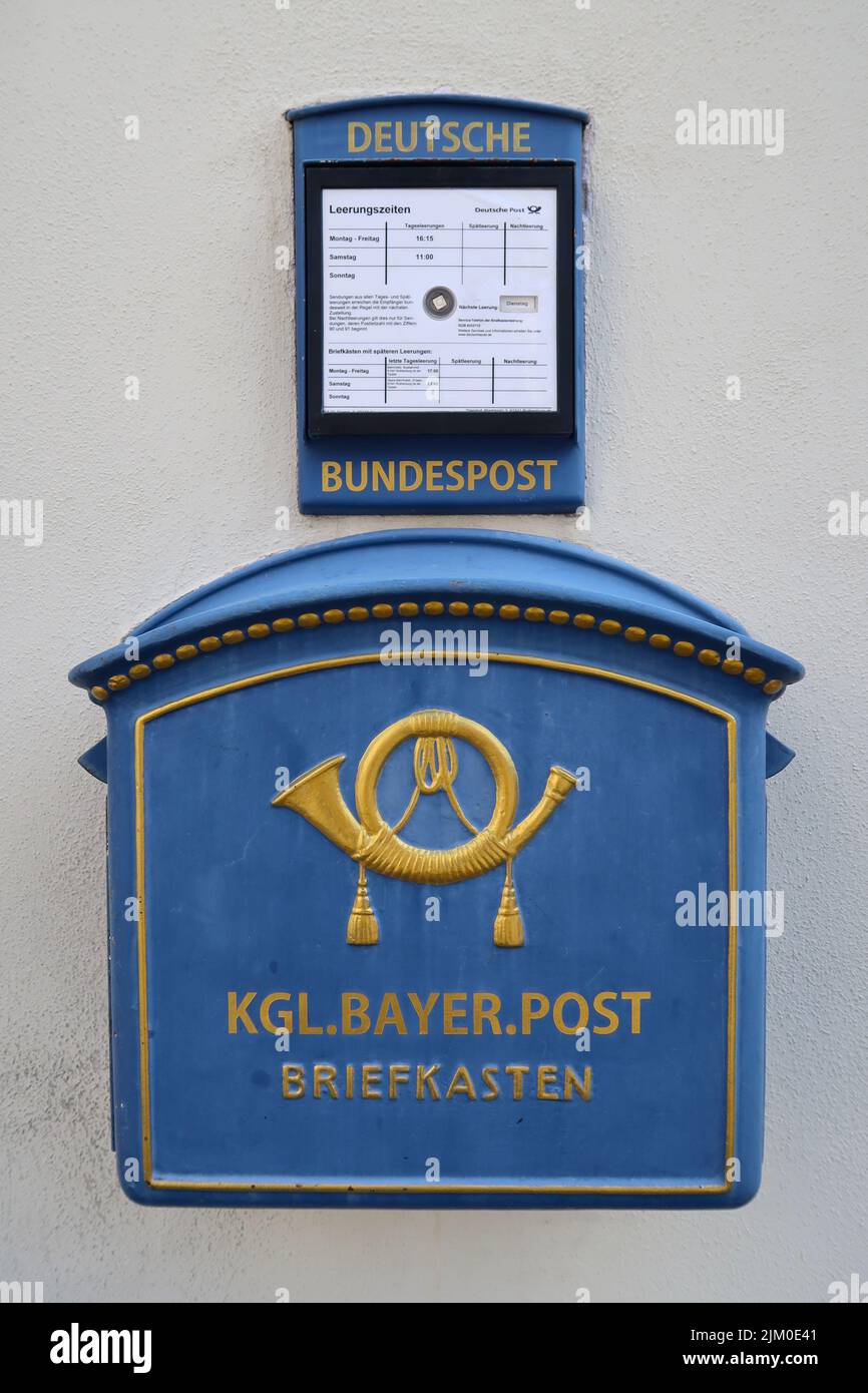 Vintage royal mail sign hi-res stock photography and images - Alamy