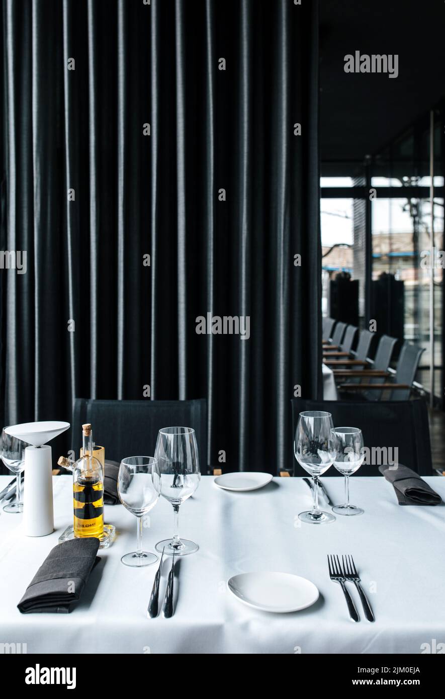 Modern Restaurant Black
