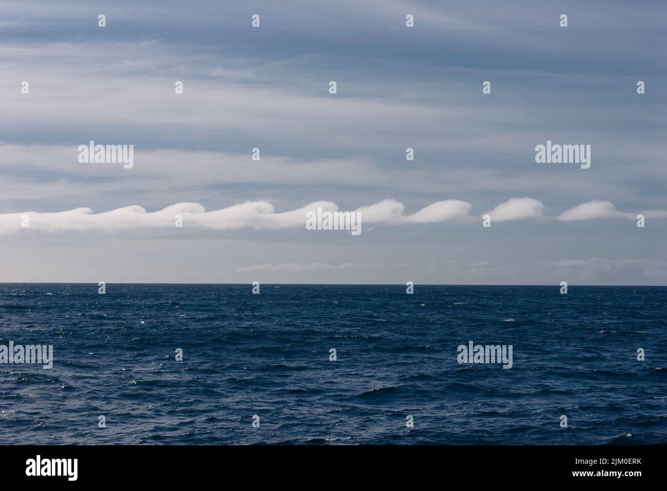 Two types of waveforms hi-res stock photography and images - Alamy