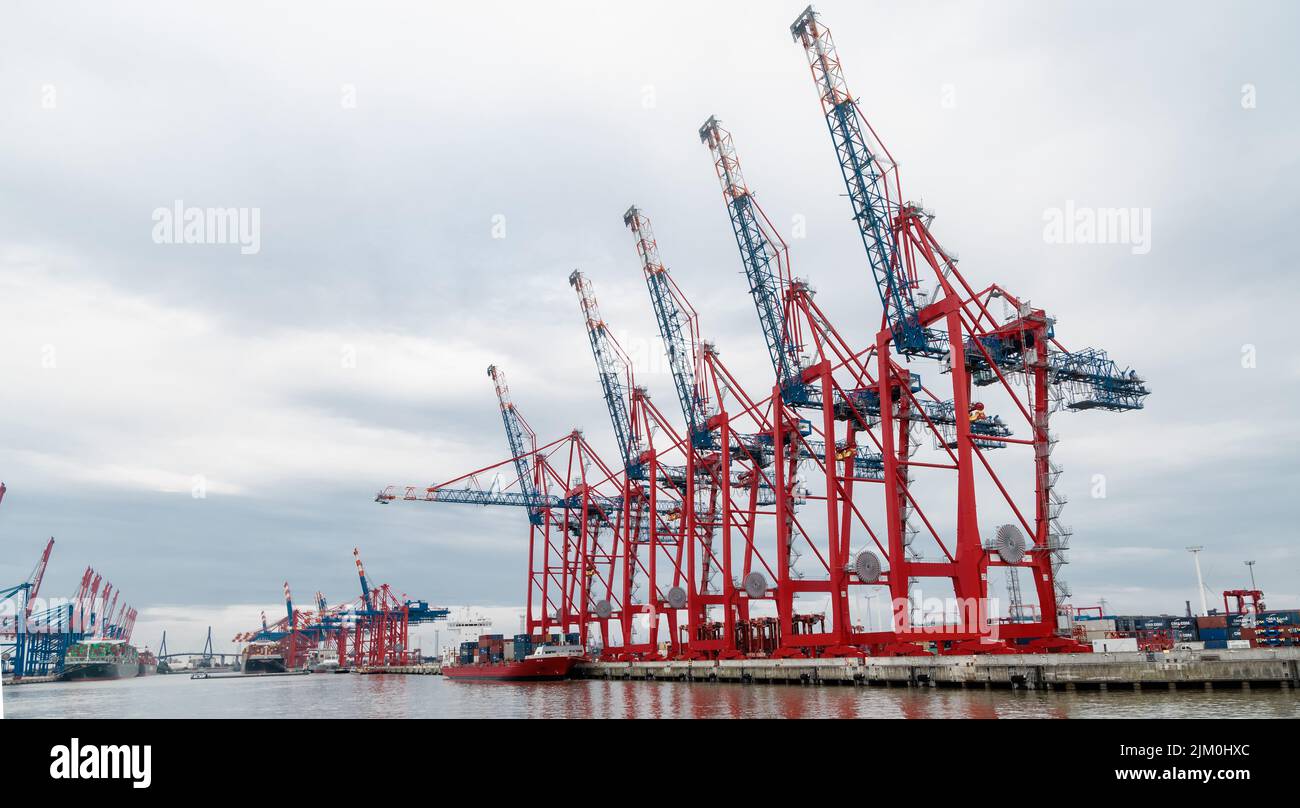 Hamburg, Germany. 02nd Aug, 2022. The HHLA Container Terminal ...