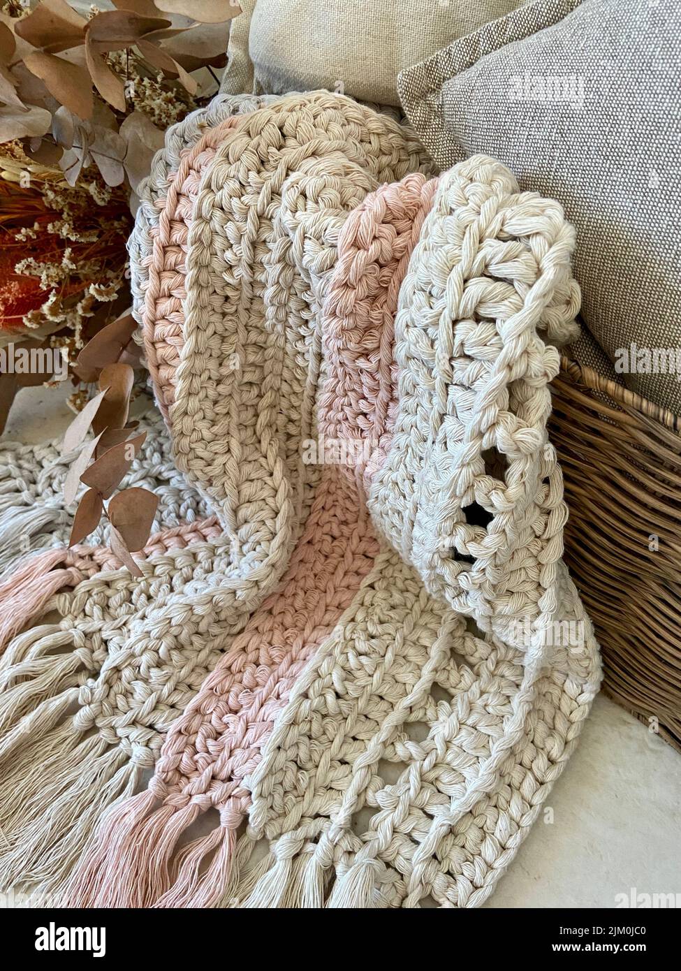 Hand woven fabric hi-res stock photography and images - Alamy