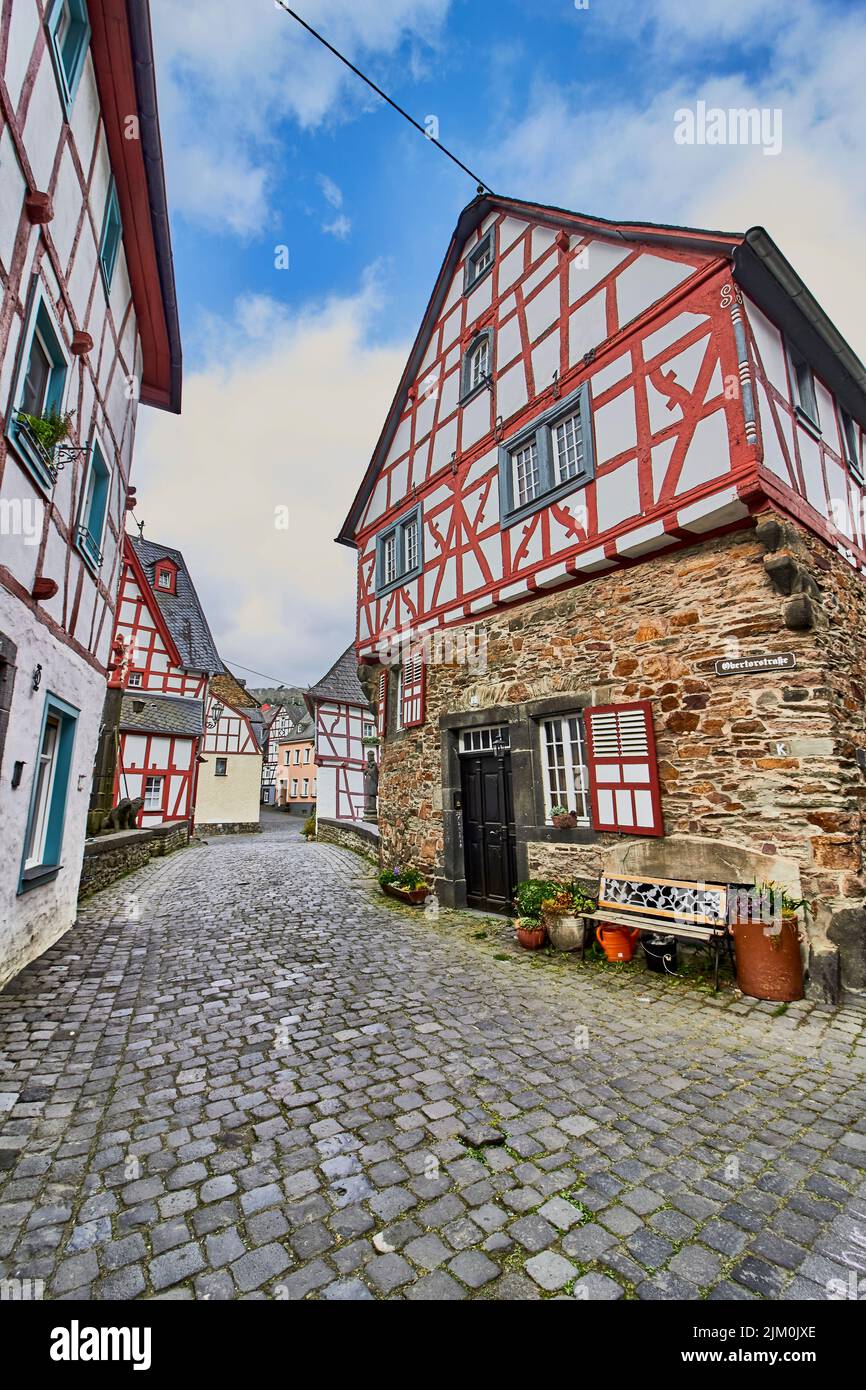 Buildings floor hi-res stock photography and images - Alamy