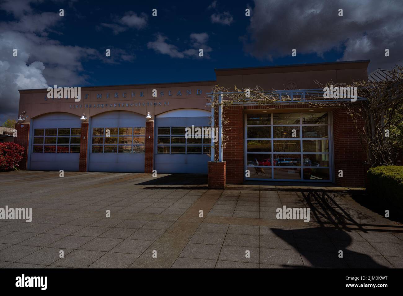 Island fire service hi-res stock photography and images - Alamy