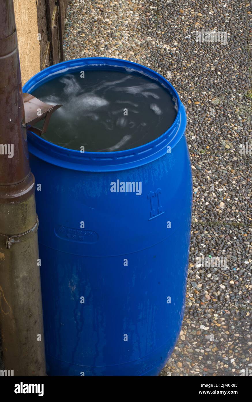 Building a barrel feature hi-res stock photography and images - Alamy