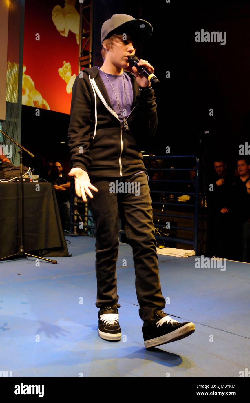 A closeup of Justin Bieber performing live at Universal Studios in Los ...