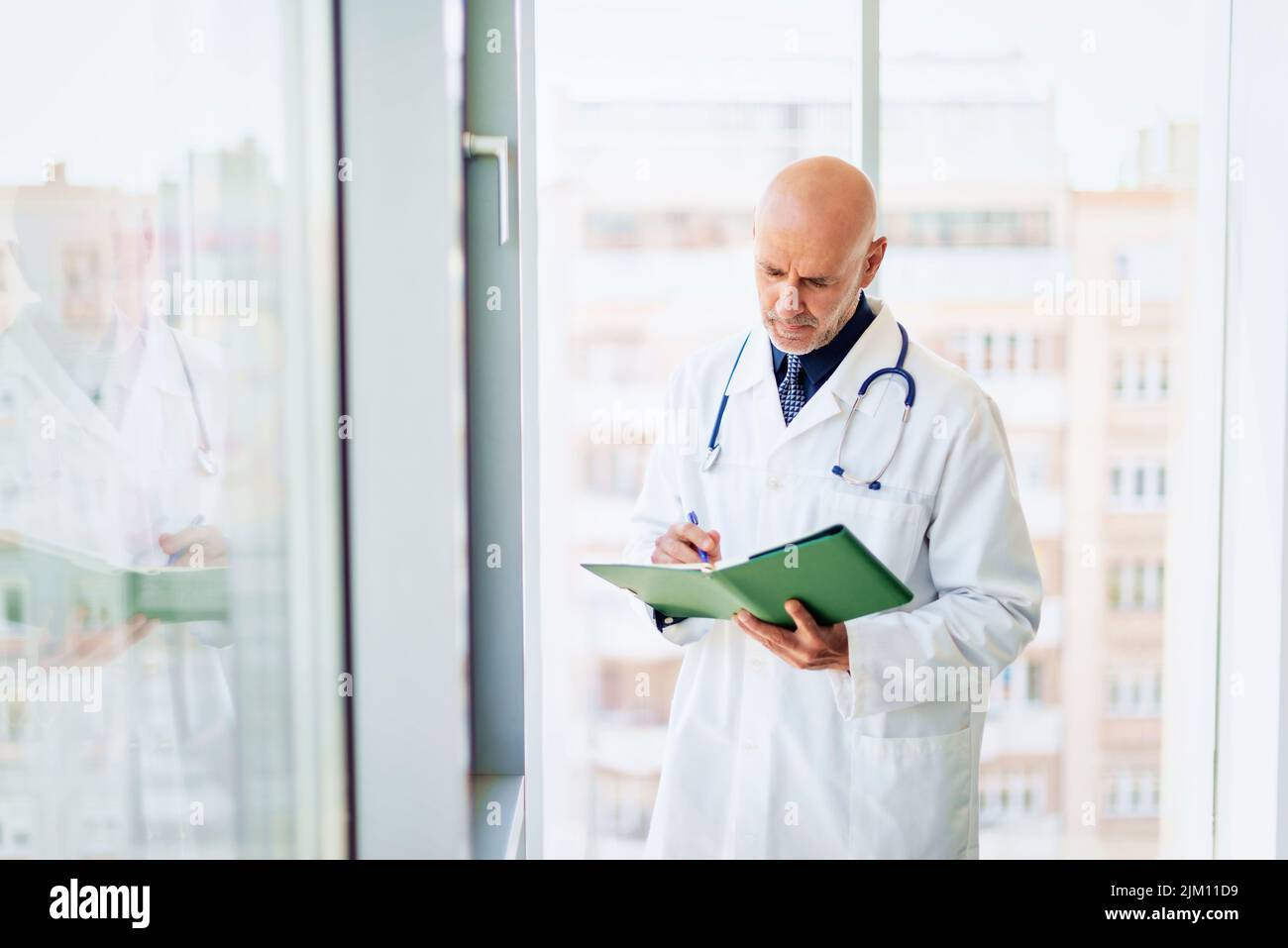 Doctor diary hi-res stock photography and images - Alamy