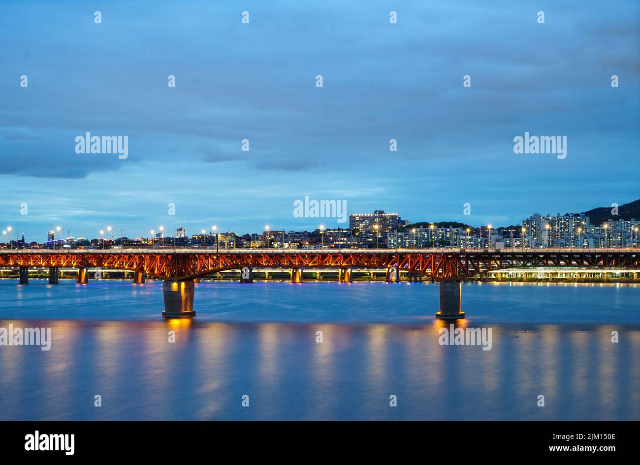 Night View of Seongsu Bridge in Seoul, Korea Stock Photo - Alamy