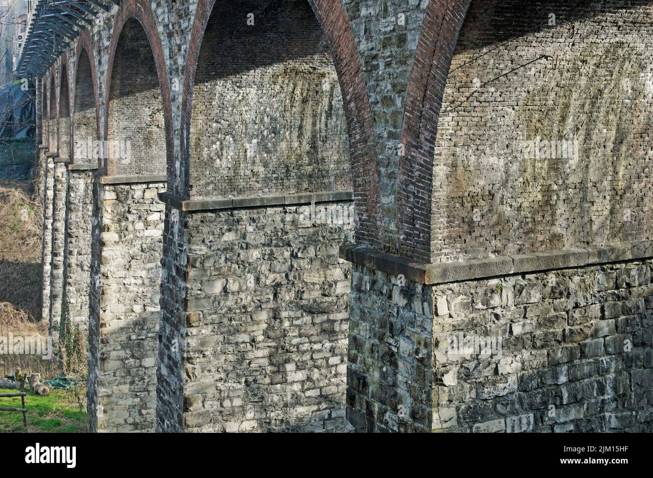 rail bridge arches Stock Photo - Alamy
