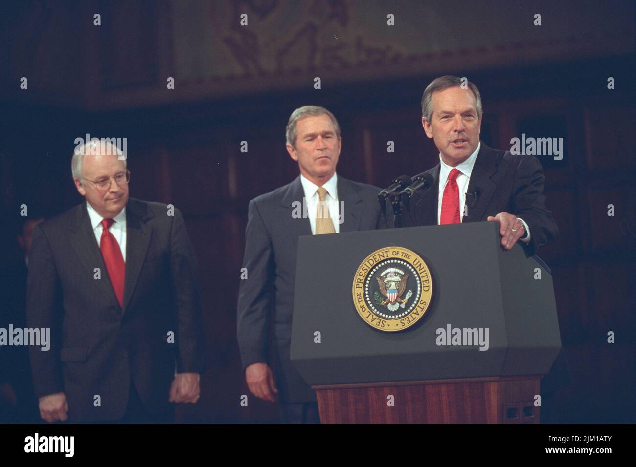 Office of the Secretary - WHITE HOUSE PHOTOS WITH SECRETARY DONALD ...
